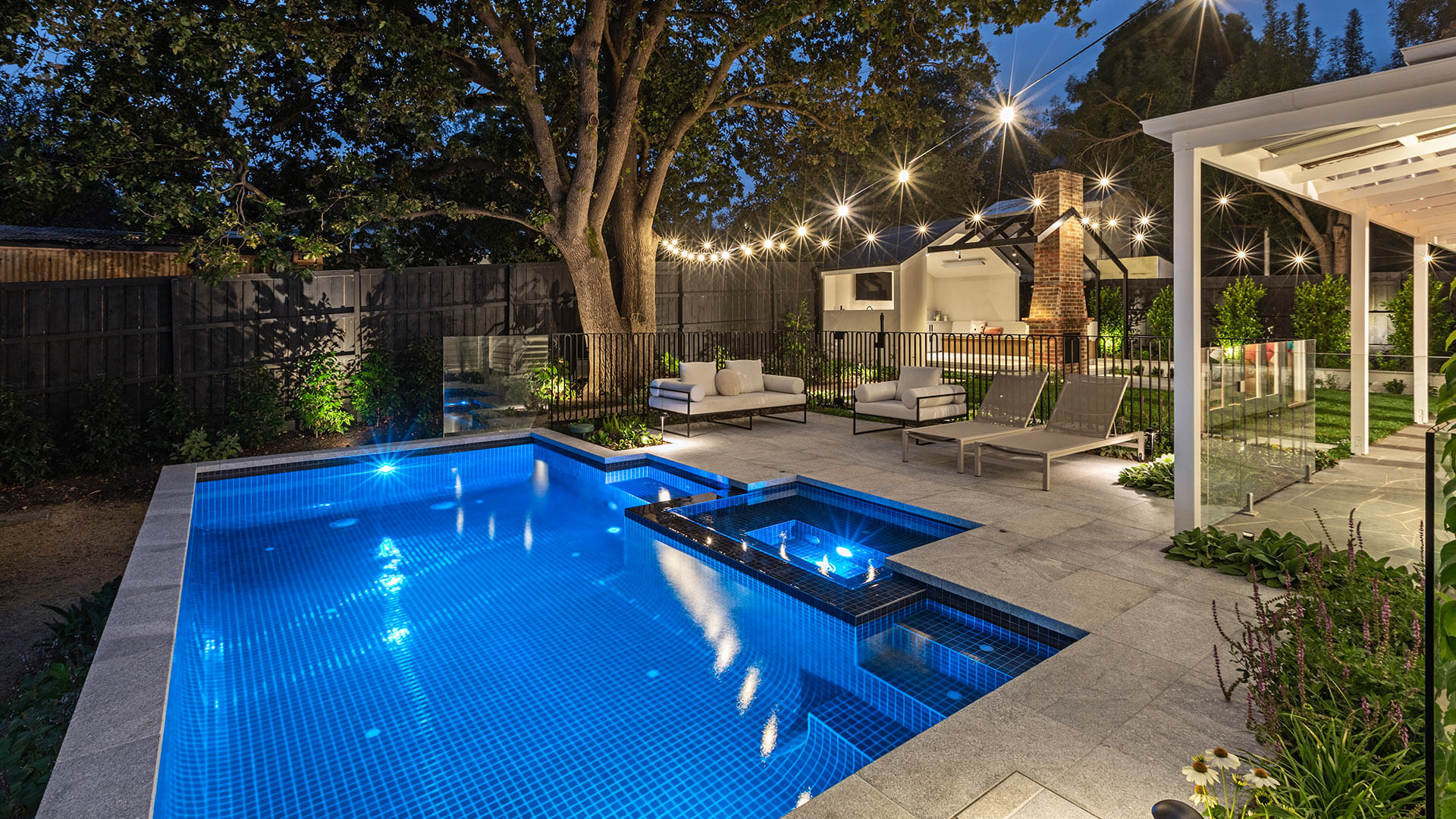 Striking Pool Care - Contact | Striking Pools