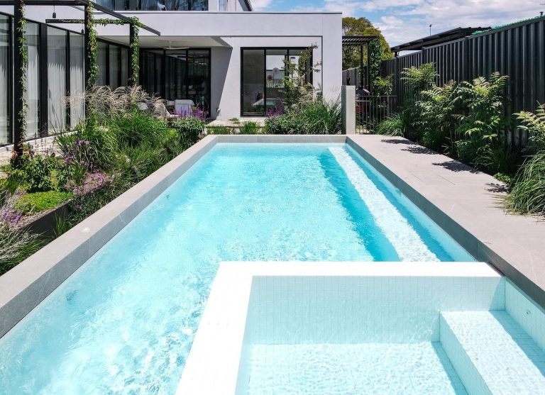 Pool Builders Melbourne | Luxury Swimming Pool Builders