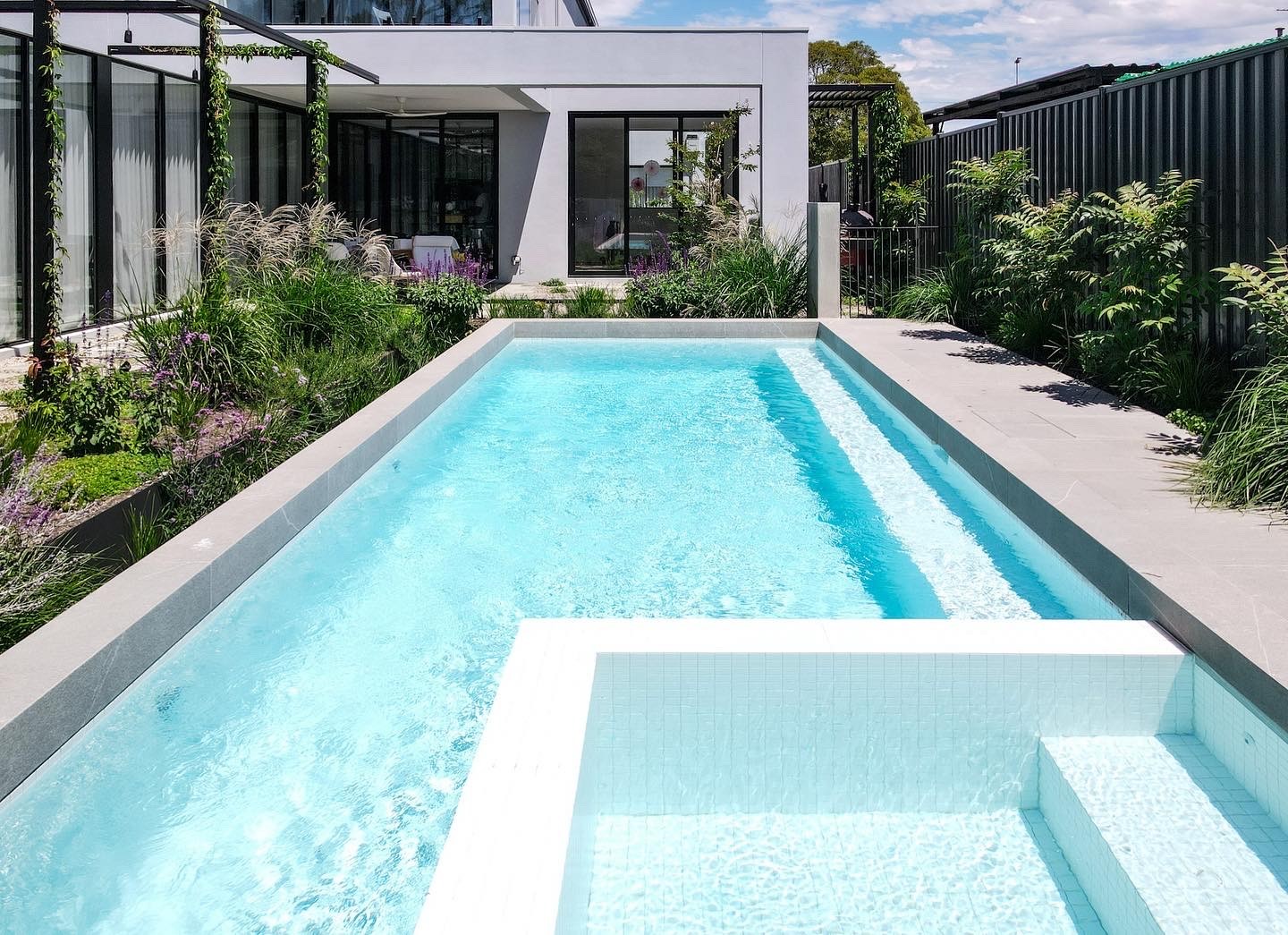 Ivanhoe | Striking Pools